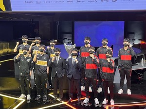 젠지의 설욕 VS T1의 V11, LCK 서머 결승전 진출팀 각오는?